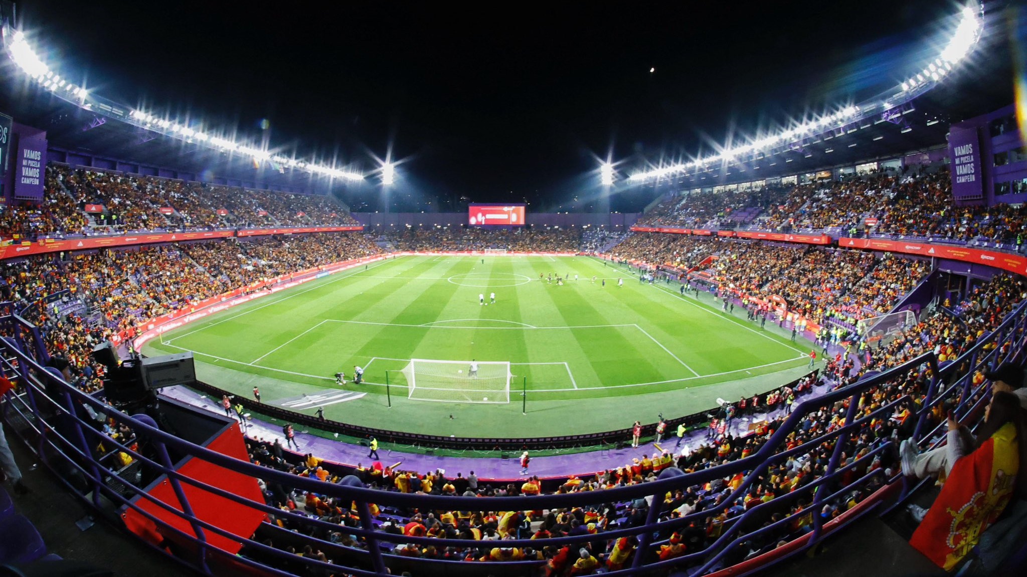 Zorrilla vibra con la selección española | Real Valladolid CF | Web Oficial
